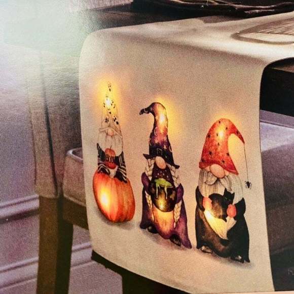 Cynthia Rowley | Dining | Cynthia Rowley Curious Halloween Light Up ...